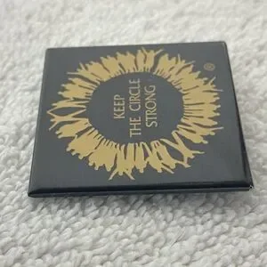 Vintage | Other | 535 Vintage Black Gold Keep The Circle Strong Square ...